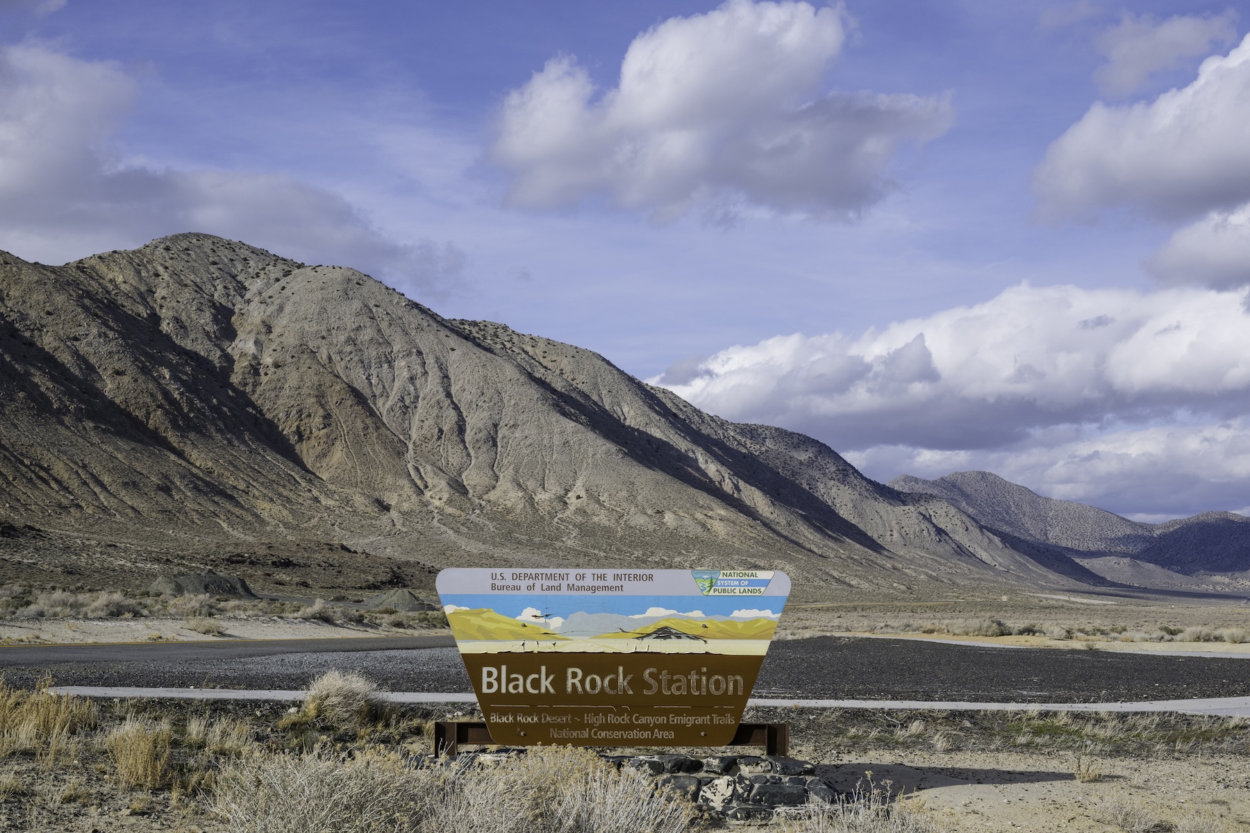 A Highway Guide to Nevada | Accidentally Wes Anderson